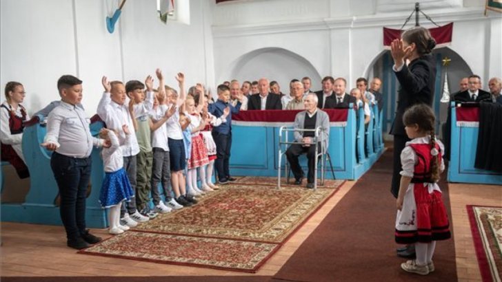 gondola.hu - Holló József emlékezetére